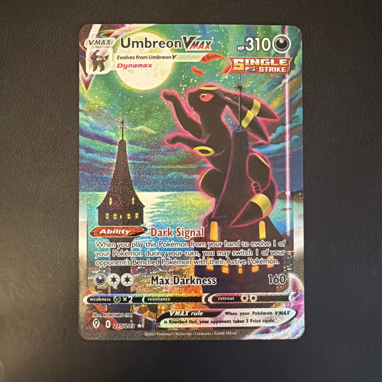 Umbreon VMAX 2021 Sword & Shield: Evolving Skies #215/203 Holo ...