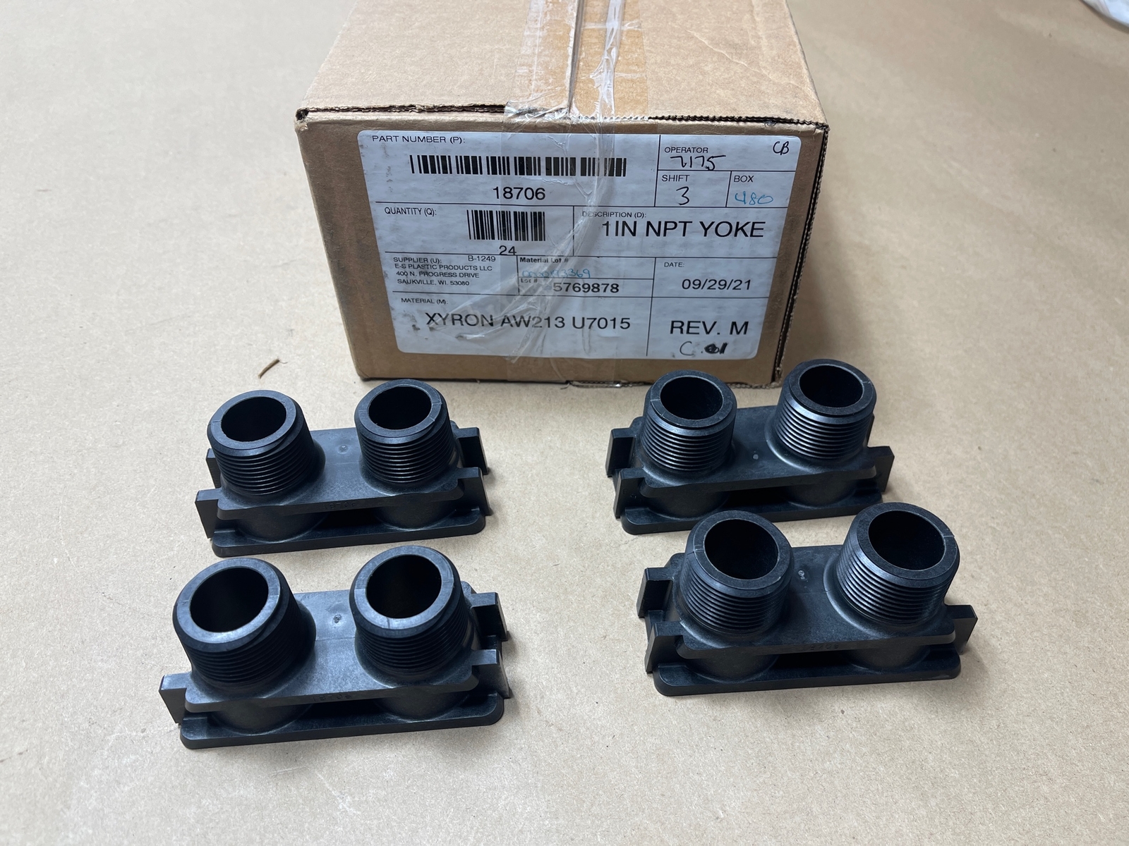 4x Pack Lot Fleck 18706 1" Male NPT PVC Plastic Yoke for 5600 2510 9000 ...