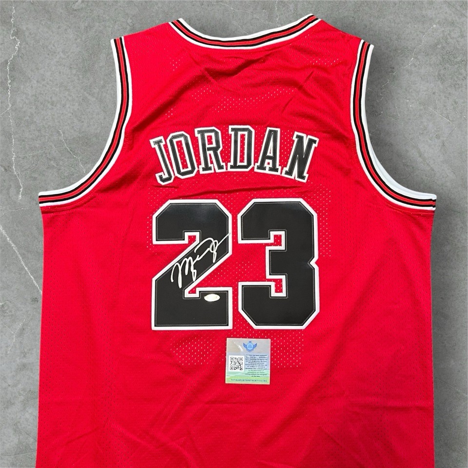MICHAEL JORDAN Signed JERSEY NBA FINALS ‘97-‘98 Chicago Bulls #23 ...