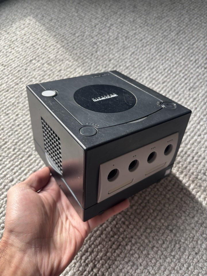 Nintendo GameCube With 2 Remotes And 6 Games Great Condition | eBay
