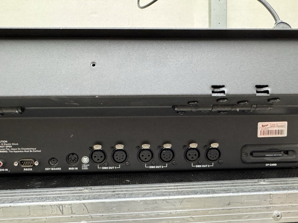 Elation Show Designer 3 - 3 DMX Universe Stage Lighting Controller ...