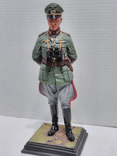 LIMITED EDITION COLLECTORS SHOWCASE WW2 GERMAN GENERAL ERWIN ROMMEL ...
