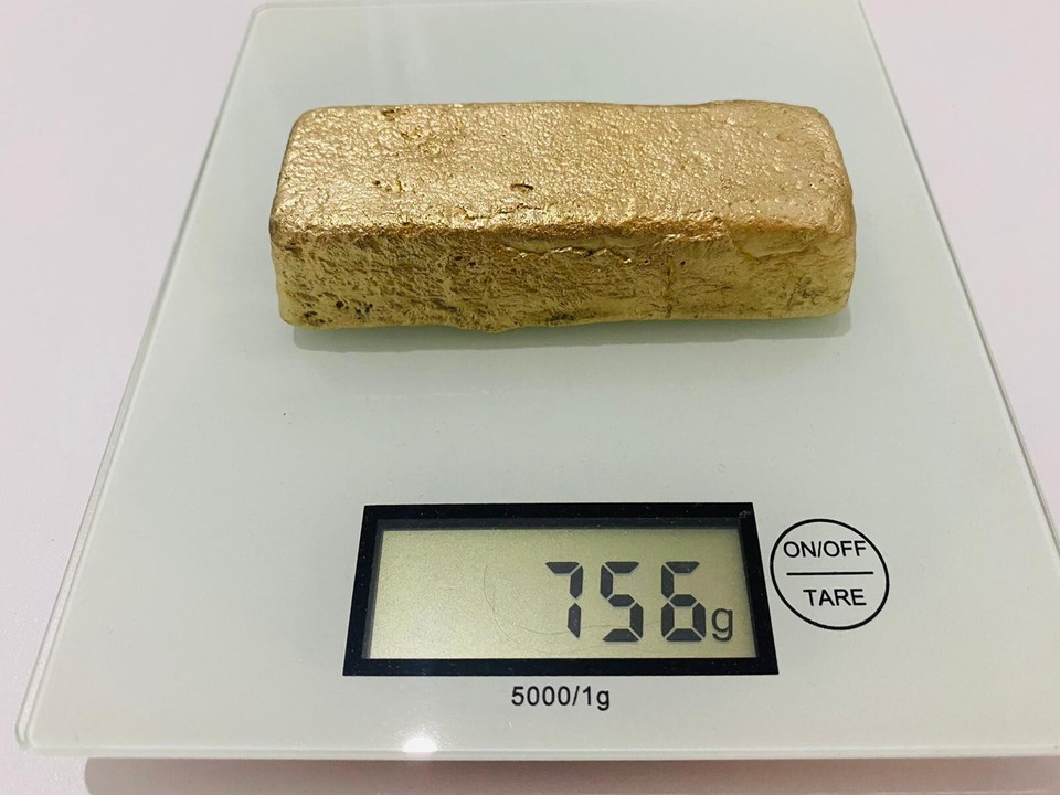 756 Grams Scrap Gold Bar For Gold Recovery Melted Different Computer ...