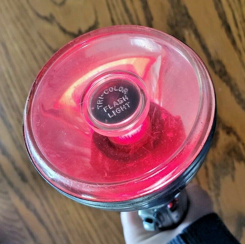 VINTAGE ASH FLASH MULTIPLE FUNCTION FLASHLIGHT WITH ASH FLASH INSIGNIA ...