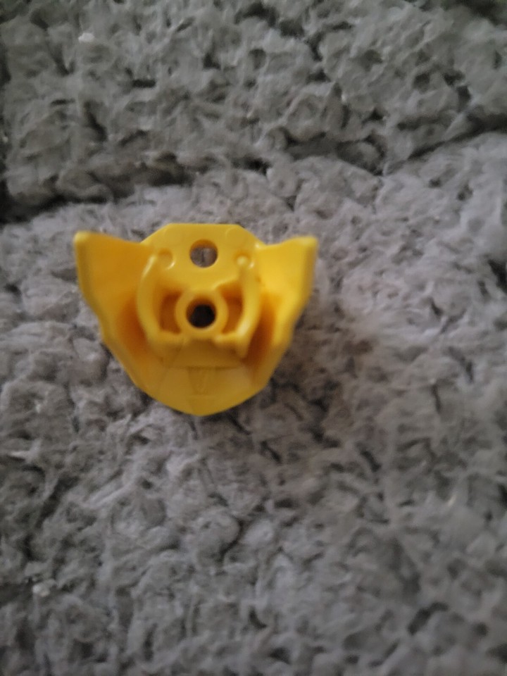 Lego Hero Factory Part 90641 Armor with Ball Joint Socket Size 3 Yellow ...