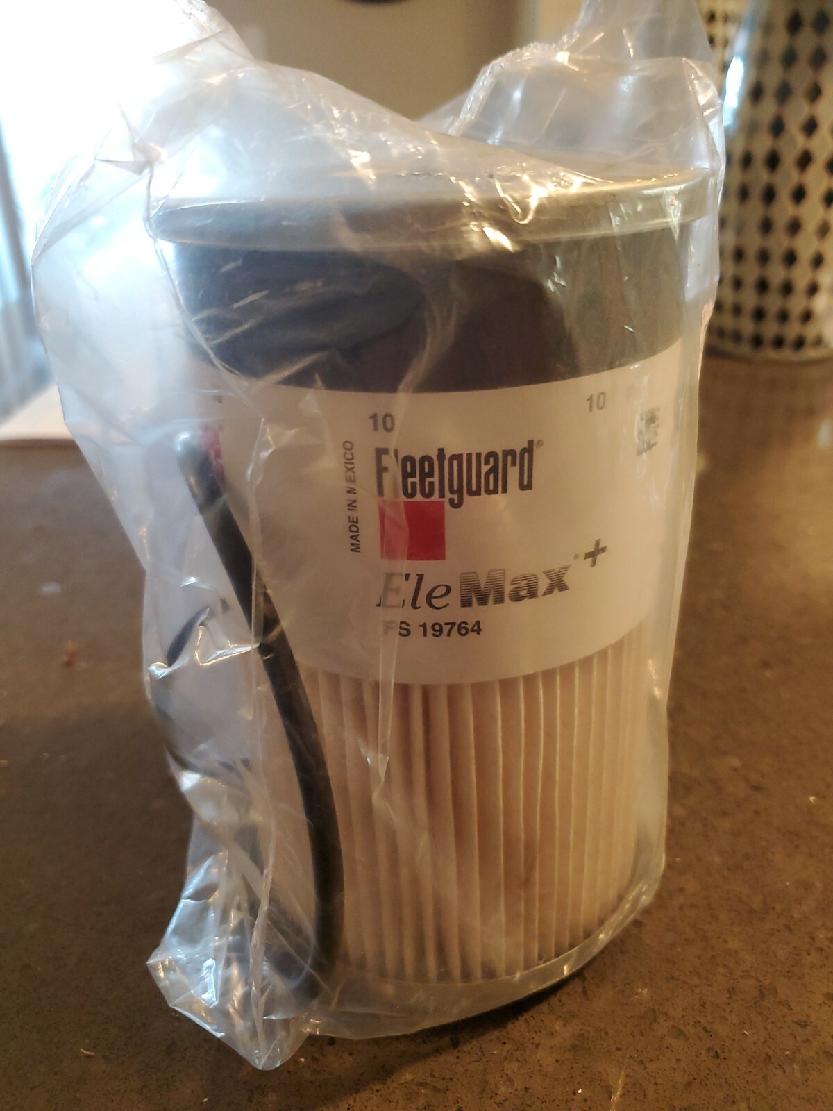 FLEETGUARD FS19764 - Fuel filter cross reference