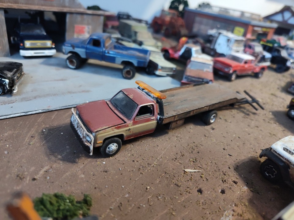 Green Light C10 Custom Rollback Diorama Display Farm Display car not ...