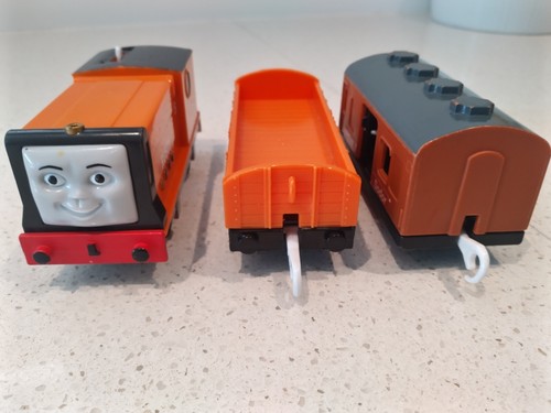 Rusty - Thomas and Friends Trackmaster Train with Open Flatbed & Sodor ...