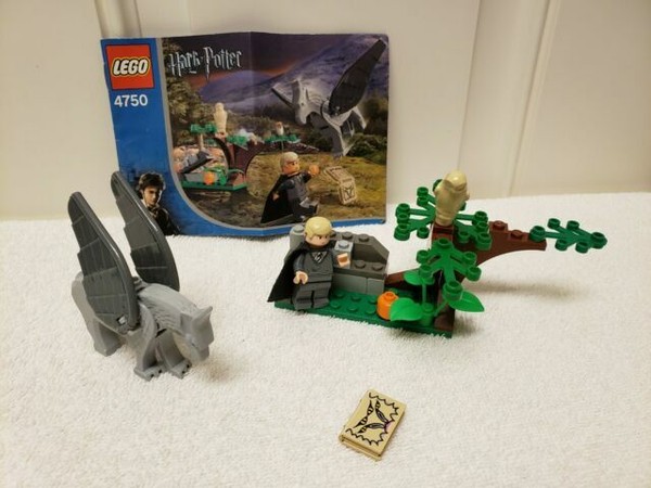LEGO Harry Potter: Draco's Encounter with Buckbeak (4750) for sale ...