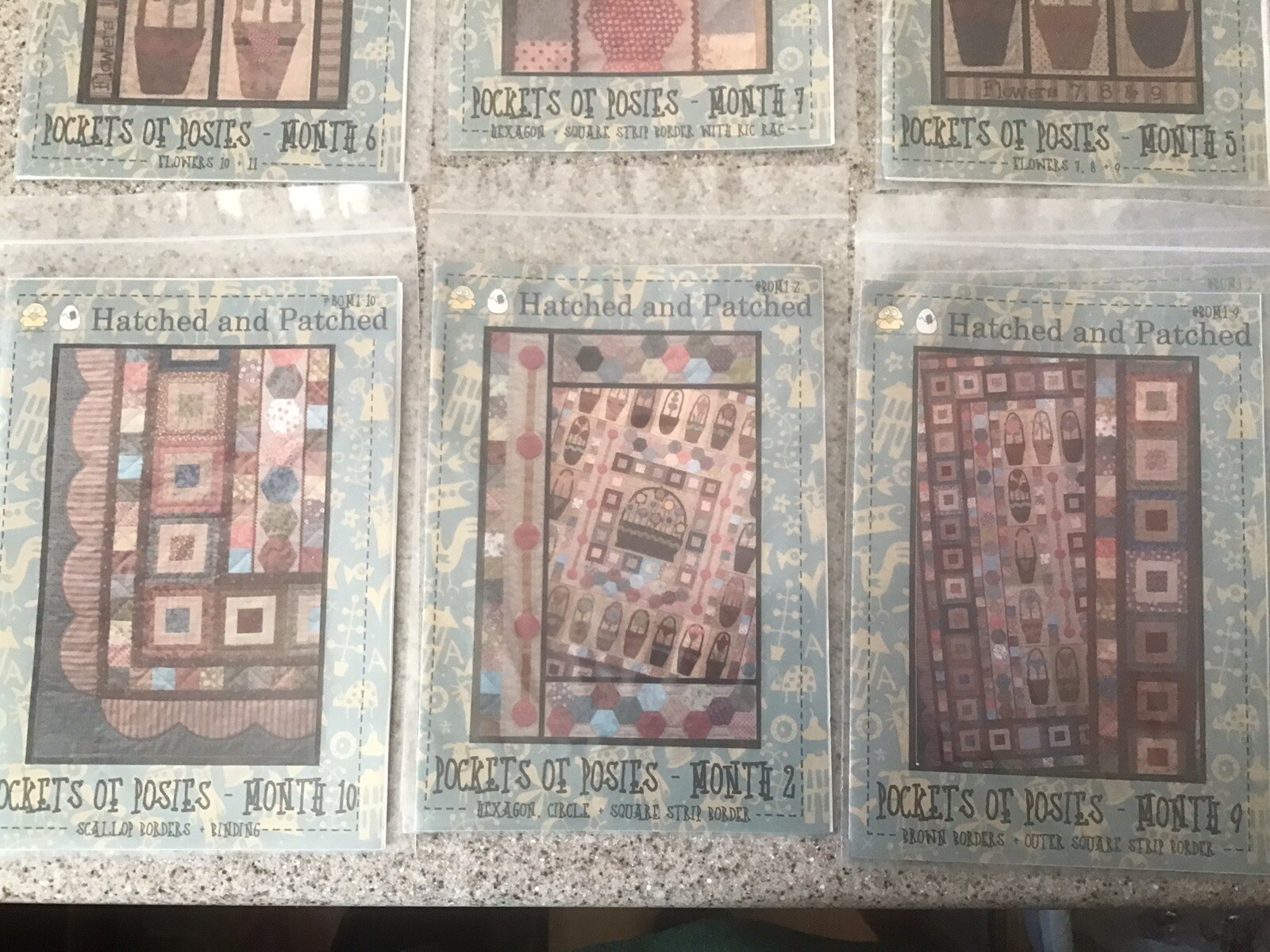 Primitive Gathering Quilt Pattern (Pockets Of Posies)By Hatched And ...