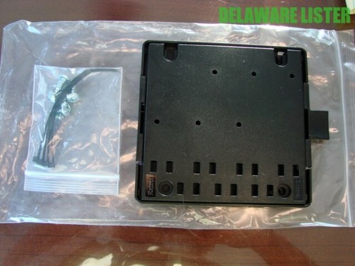 EXTRON 101-001-01 Zip Clip 200 Mounting Kit for 1/8 & 1/4 Rack Width ...