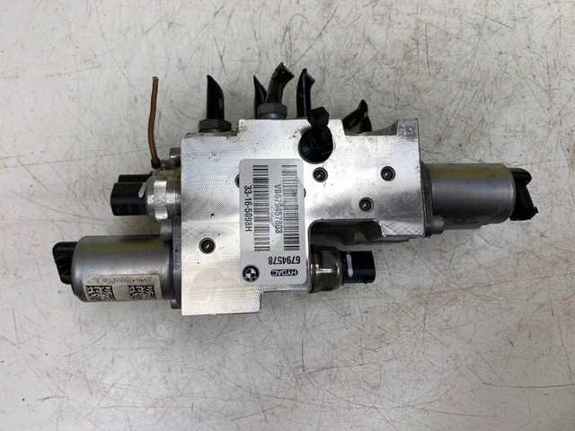 BMW OEM Dynamic Drive Air Ride Suspension Valve Block 37206794578 for ...