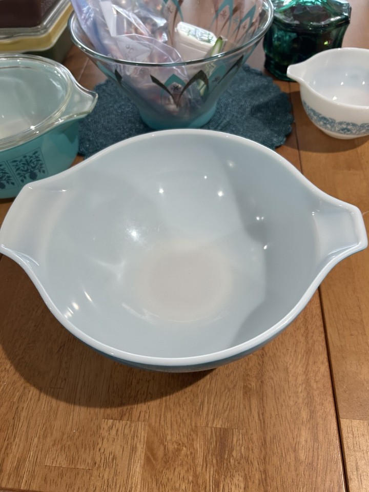 Vintage Pyrex Cinderella 4 Quart Mixing Bowl #444 Blue Apollo Primary ...