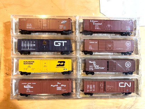 Lot of 8 - N Scale Kadee / Micro-Trains 50 Foot Rib Side and Standard ...