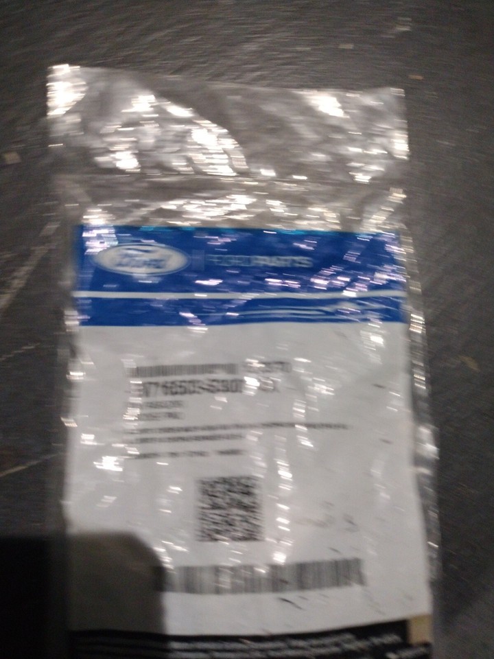 NEW OEM Genuine Ford Rocker Panel Molding Clip -W716503-S300 QTY.8 | eBay