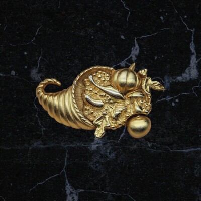 Vintage Thanksgiving Pin Brooch Cornucopia Harvest Gold Tone Fruit ...