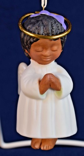 Hallmark Angel Bells Collection Noelle 1995 Showcase Keepsake Ornament ...