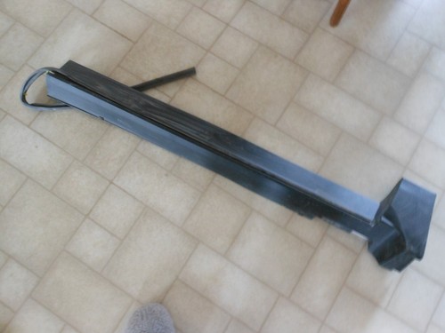 18 19 20 Chevy Equinox rocker molding right front w/ seal 2018 2019 ...