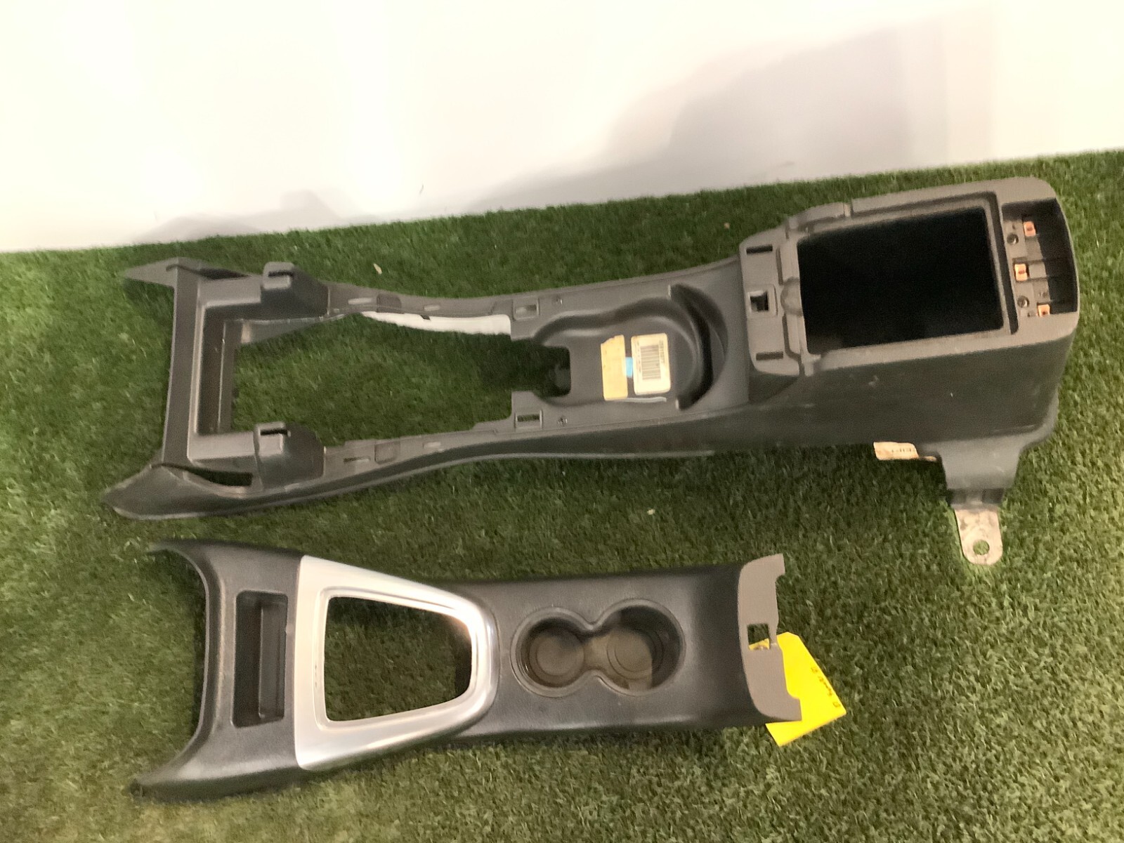 HUMMER H3 OEM Center Front Console Fits 2007 | eBay