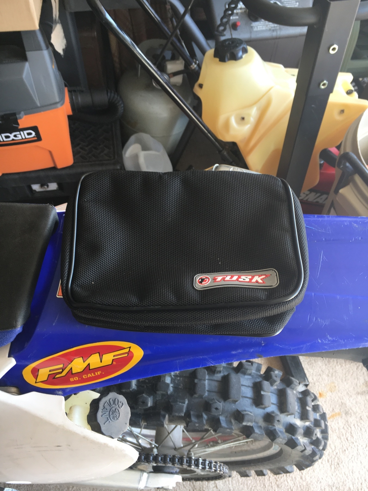 Tusk Fender Pack Tool Bag Motorcycle Dirt Bike Enduro Universal ...