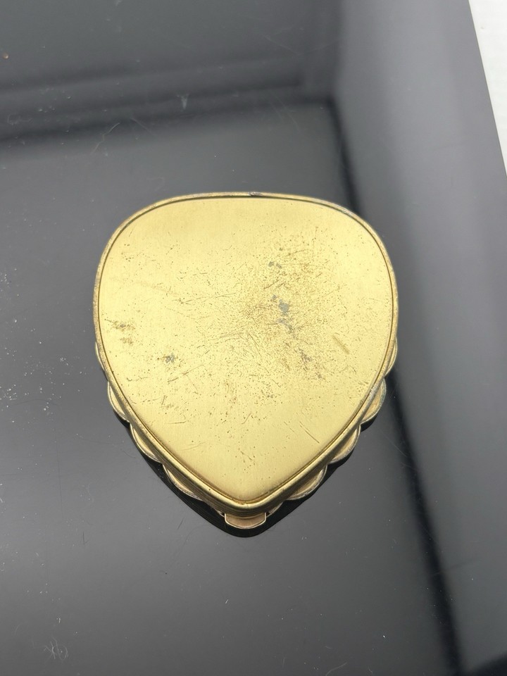 VTG Grandma's Junk Drawer Collection FUR COLLAR Vintage MAKEUP Hat Pins ...