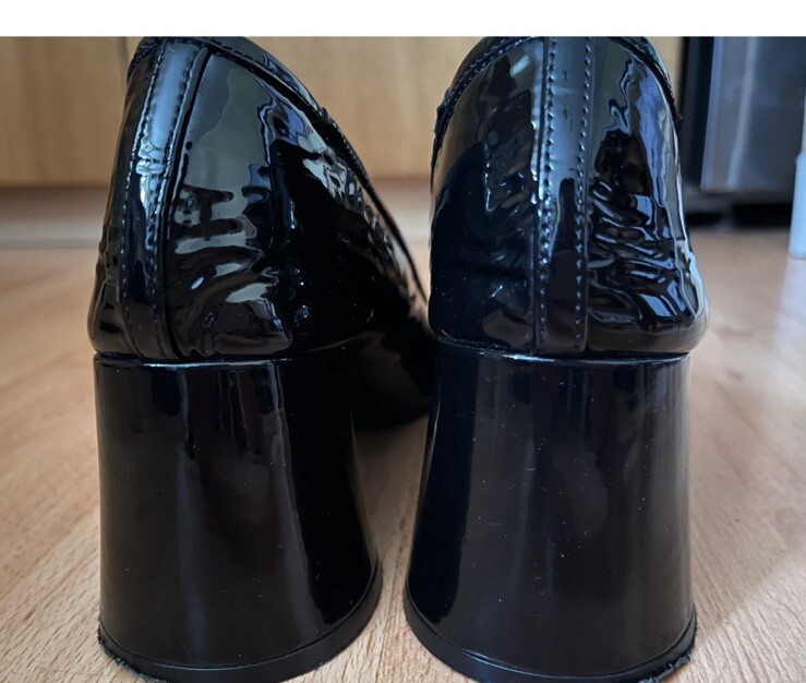 Khaite Patent Black Lorimer Mary Jane Pump - Gem