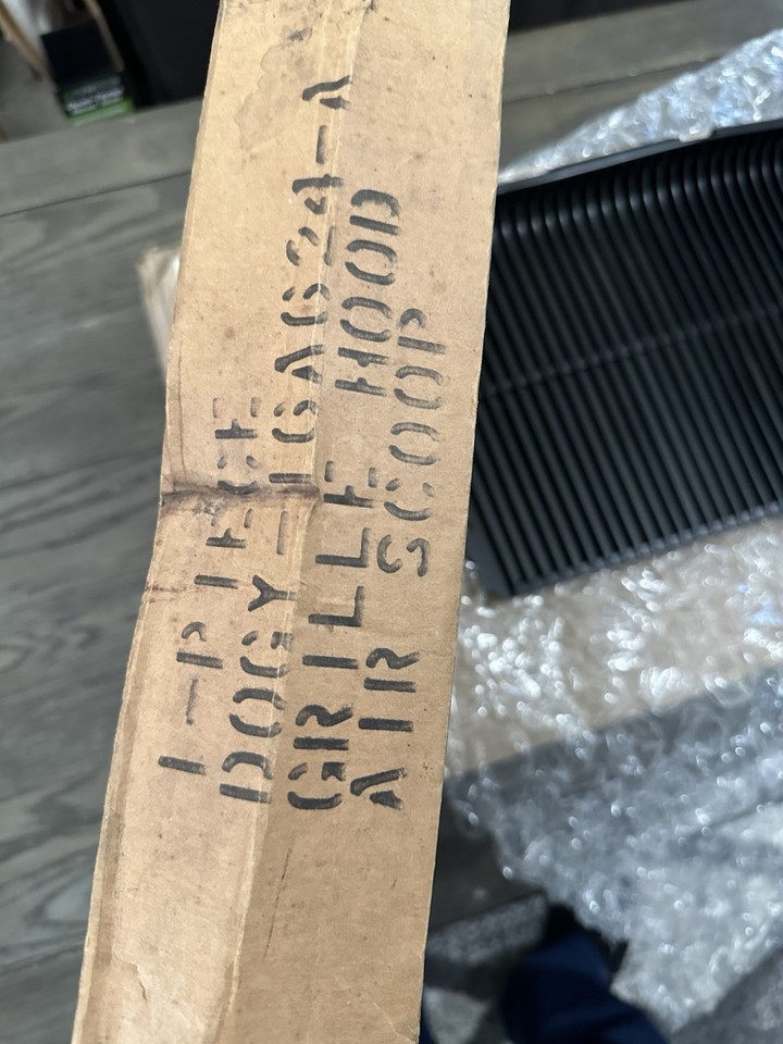 NOS 1970-1971 Mercury Cyclone Hood Scoop Grille | eBay