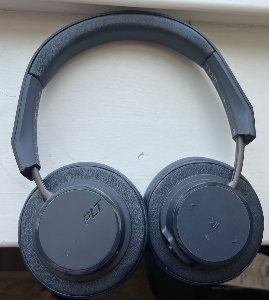 Plantronics BackBeat GO 600 Noise-Isolating Headphones Over-The-Ear ...