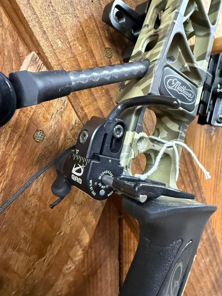 mathews phase 4 33 bow loaded Left Handed | eBay