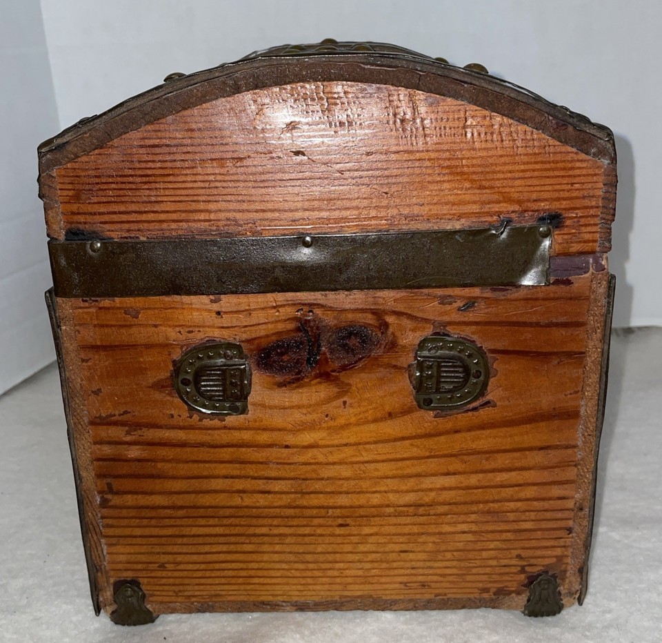 Antique Wooden Doll Trunk Dome Top Chest (Circa 1869) | eBay