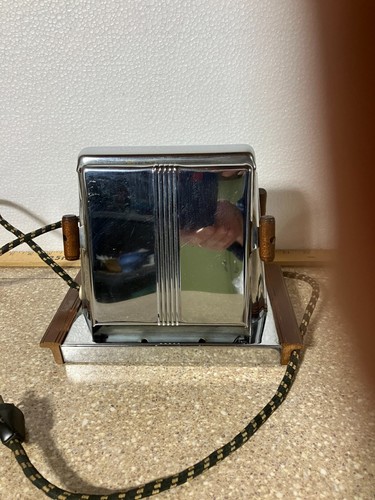 Vintage "Handyhot" Electric Flop Toaster Model 589 - Chicago Electric ...
