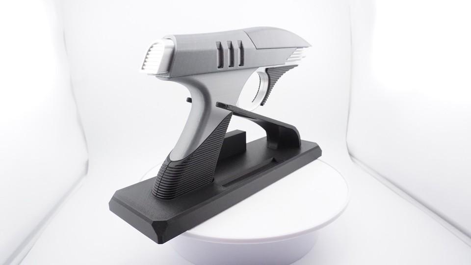 Star Trek Picard Dark Timeline Phaser Replica Prop Display Starfleet | eBay