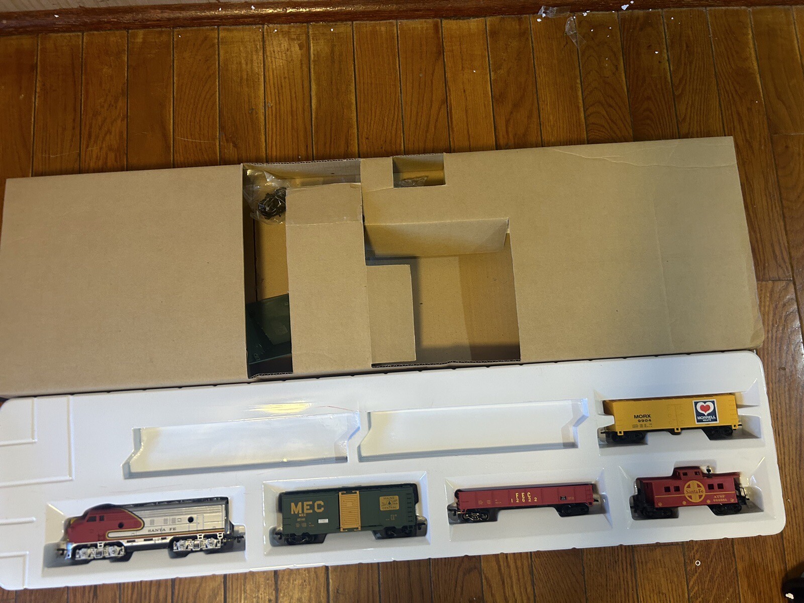 SUPERTRAIN LIFE-LIKE TRAINS HO SCALE ELECTRIC TRAIN SET , WORKING, SALE ...