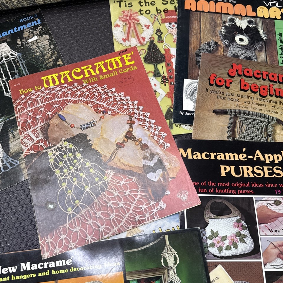 Vintage Lot Of 20 70’ Macrame Knots Craft Magazines Book Guides Designs ...