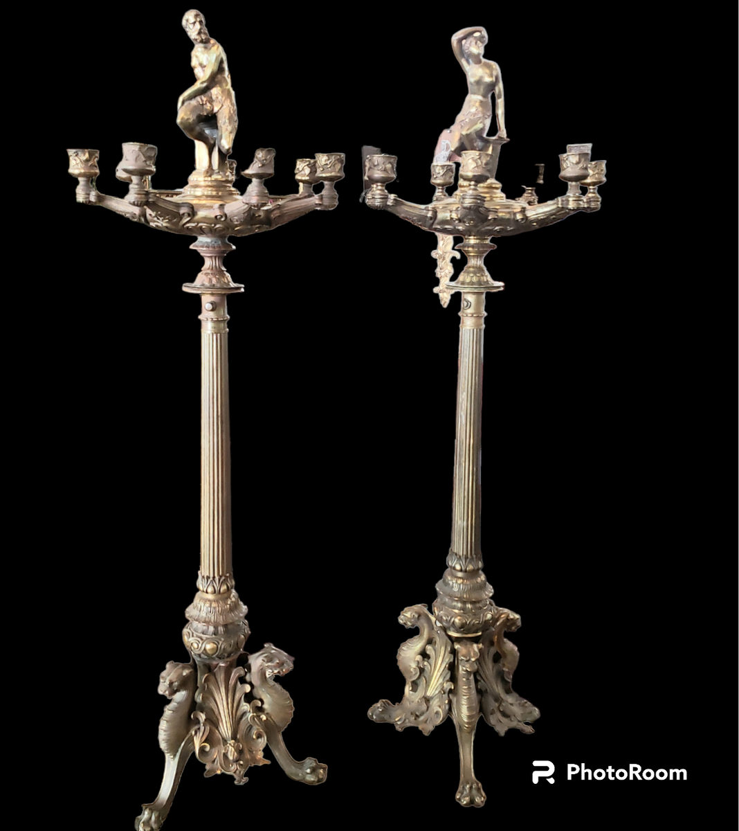 Typical Ancient Roman Candelabra A LATE ROMAN SILVER BOX WITH JUDAIC