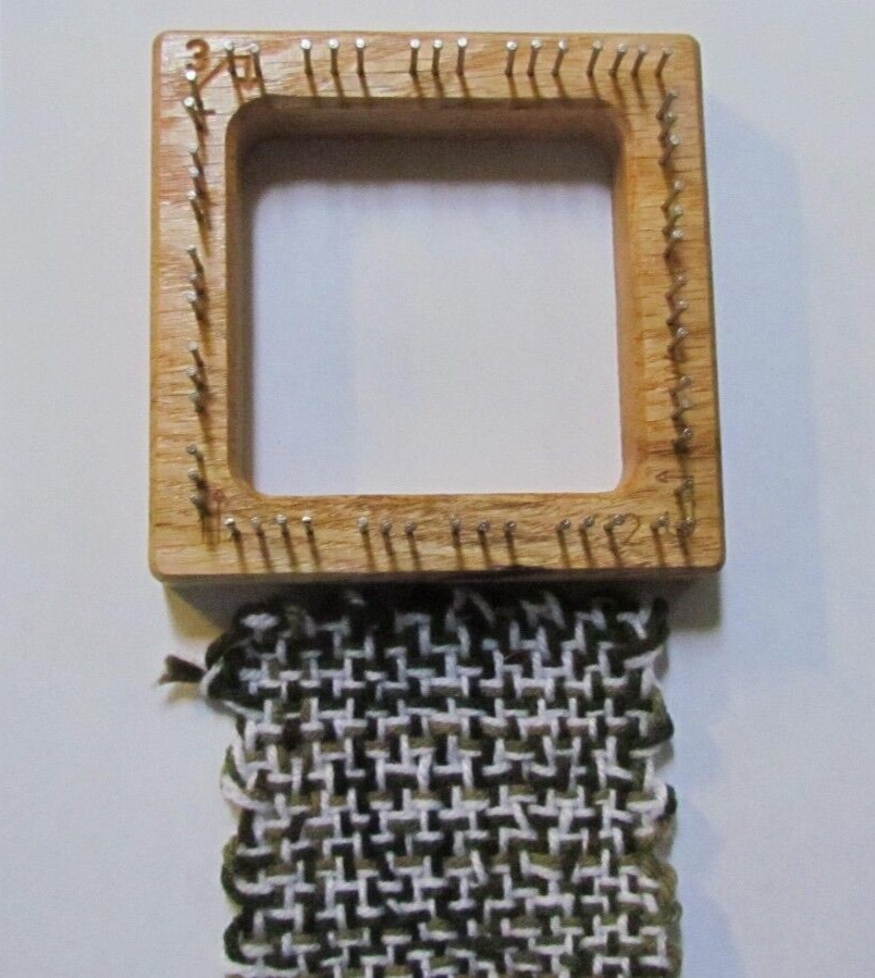 Handmade Solid Oak Wood 4" x 4 inch Pin Loom for Weaving Knitting ...
