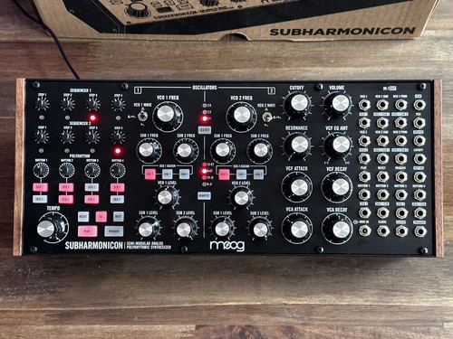 MOOG Subharmonicon Semi-Modularer Poly Rhythmischer Analog Synthesizer ...