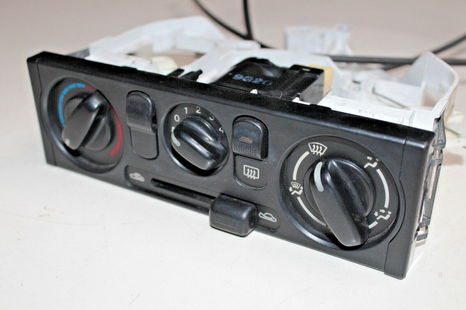 Mazda MX-5 NB Climate Control Heating Control Heater Regulator Climate ...