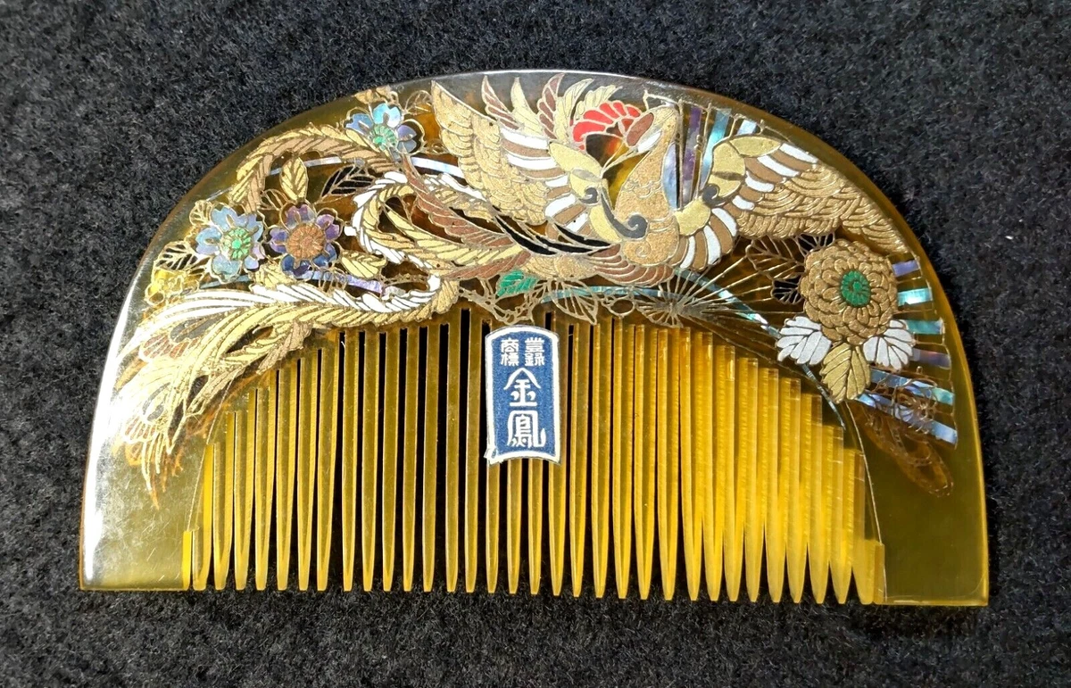 Kushi Comb