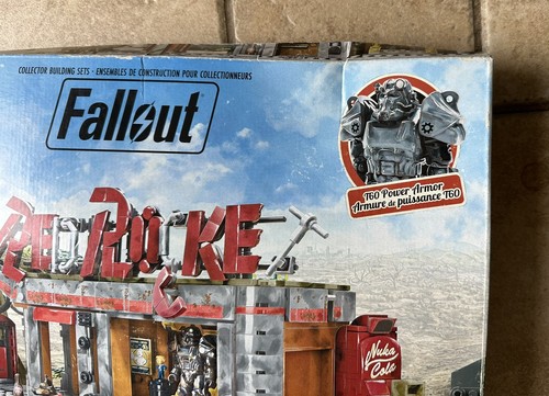 MEGA Fallout Red Rocket Truck Stop Set (824 pcs) SLIGHT *BOX DAMAGE* | eBay