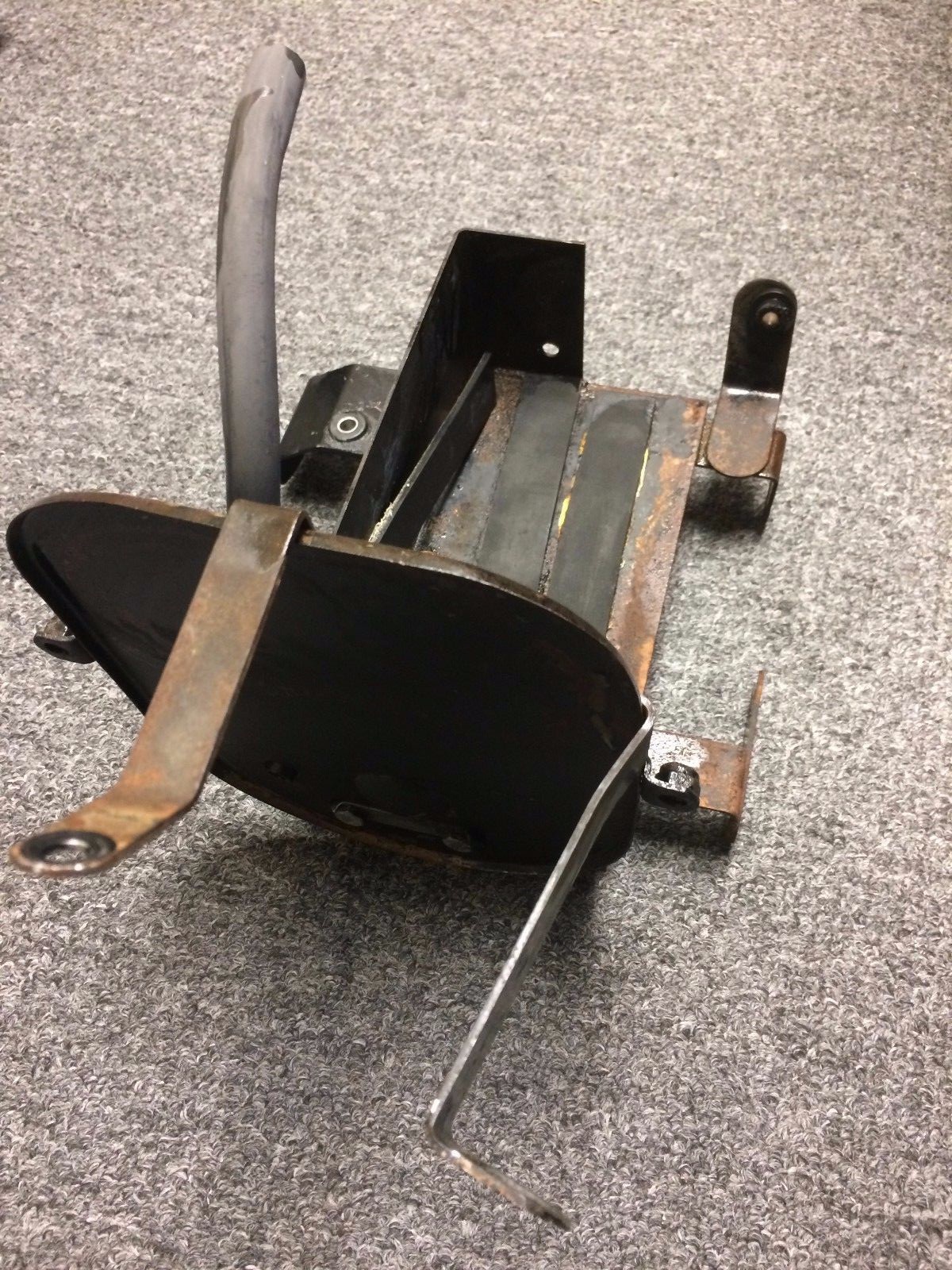 Norton Commando 750 / 850 Battery Tray / Box 1972-76 P/N 06-2557 | eBay