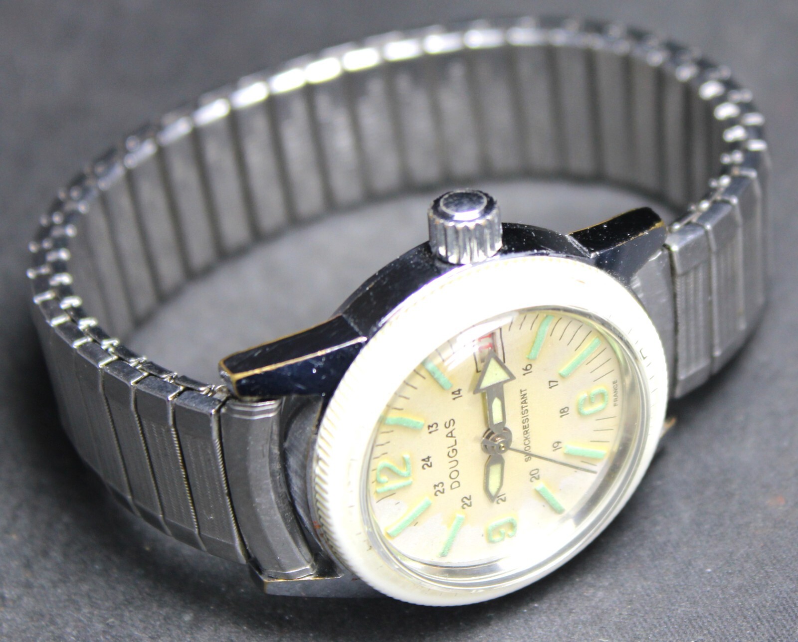 Douglas 31mm Military-Style Date Watch w/ 24-Hour Dial - Vintage - Runs ...