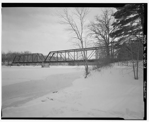 3. VIEW NORTHEAST ELEVATION - Wisconsin-Michigan Railroad Bridge ...
