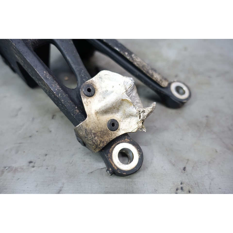 Damaged 2015-2017 BMW F80 M3 F82 M4 Right Passenger Engine Support Arm ...