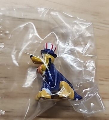Disney Collector Packs Park Mini Figure - 4TH OF JULY PLUTO | eBay