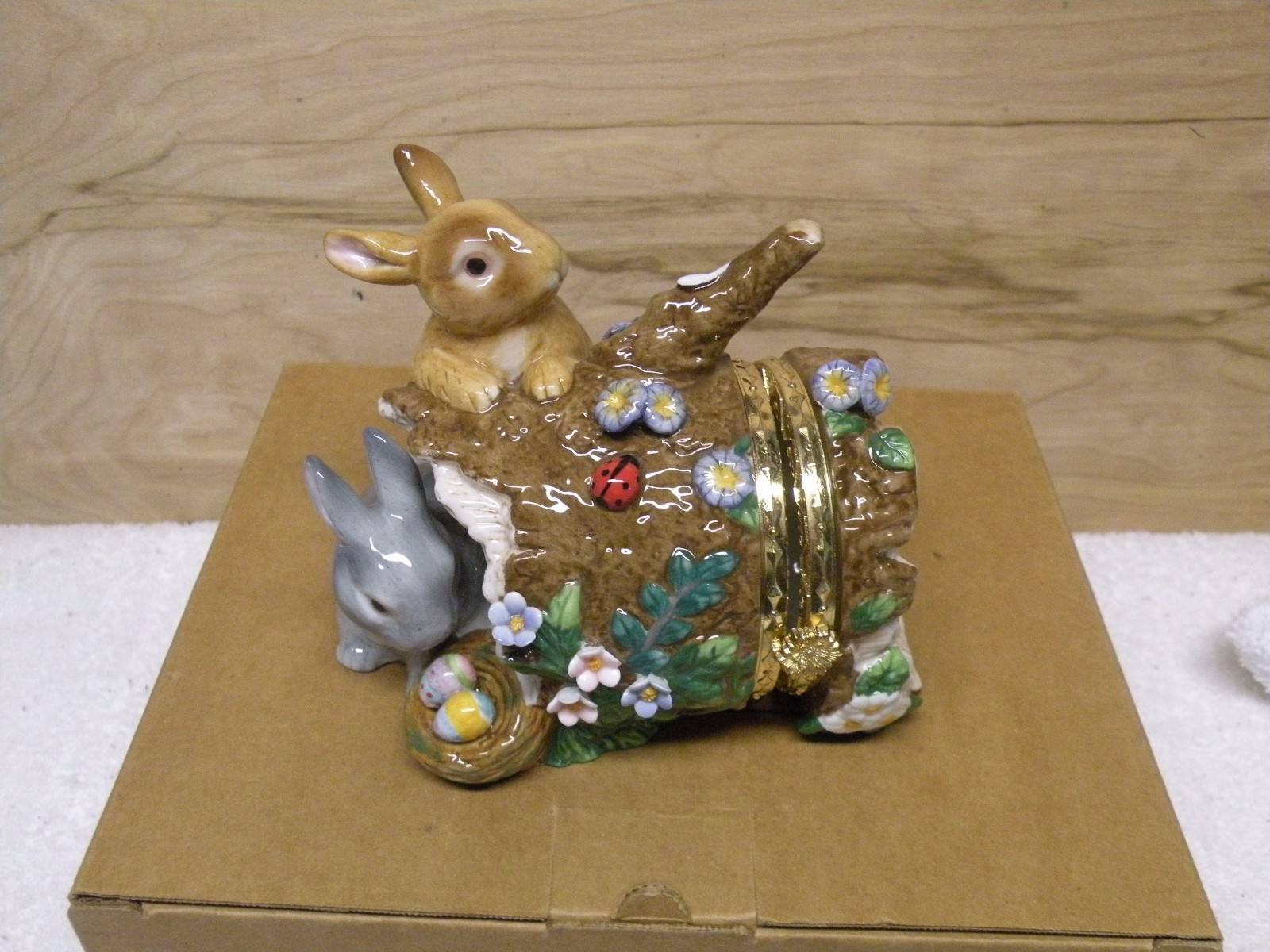 CWC RABBITS ON LOG TRINKET BOX | eBay
