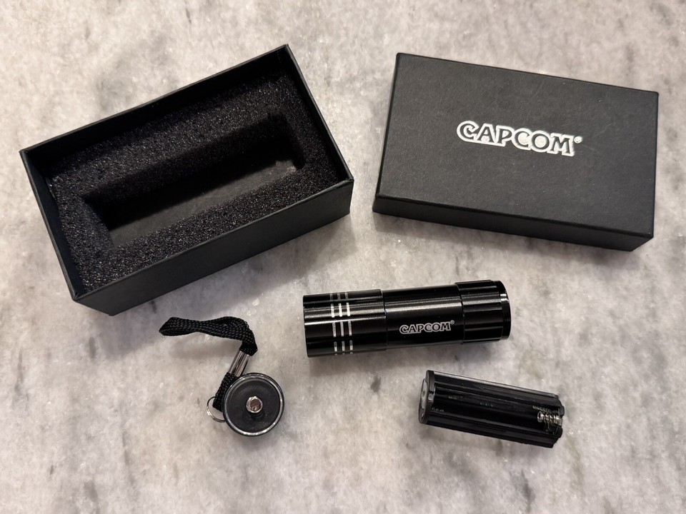 Capcom Promo Mini LED Flashlight Resident Evil TESTED & WORKS! | eBay