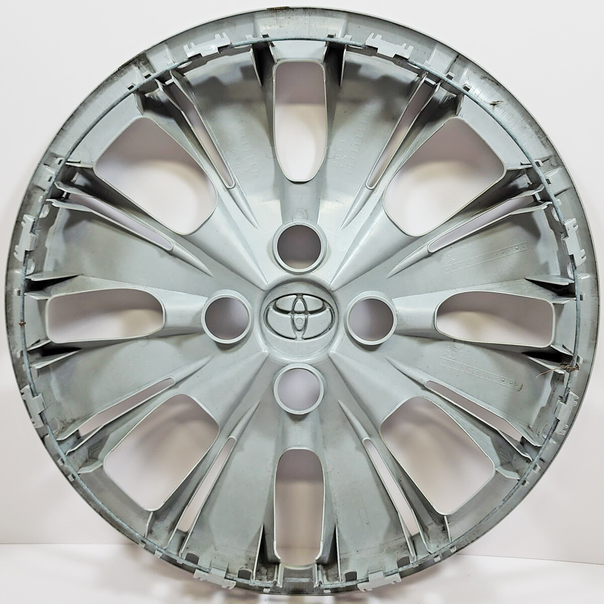 ONE 2012-2015 Toyota Yaris Hatchback # 61164 15" Hubcap / Wheel Cover ...