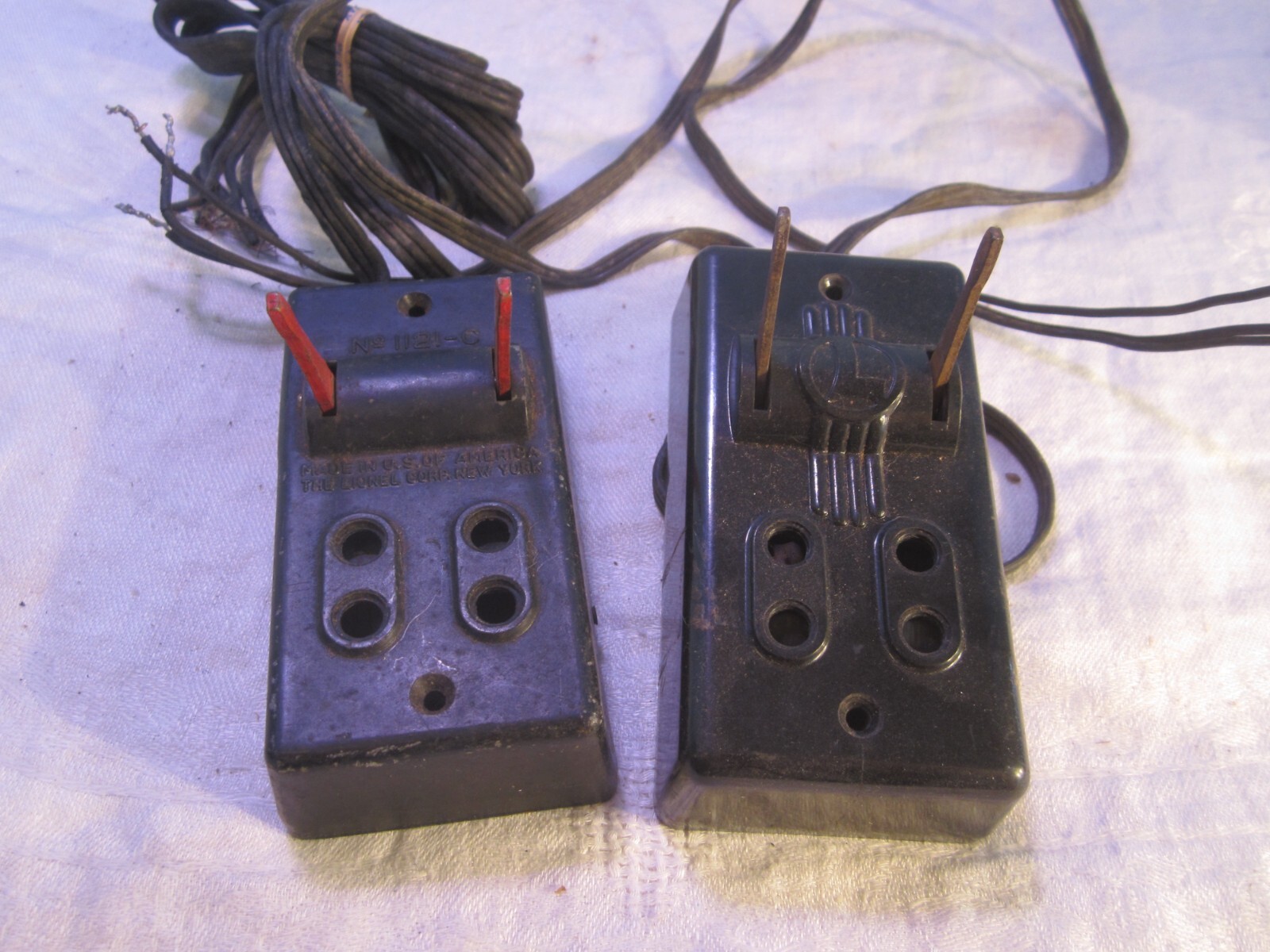 LOT OF 2 VINTAGE LIONEL LEVER CONTROL FOWARD /REVERSE SWITCH CONTROLLER ...
