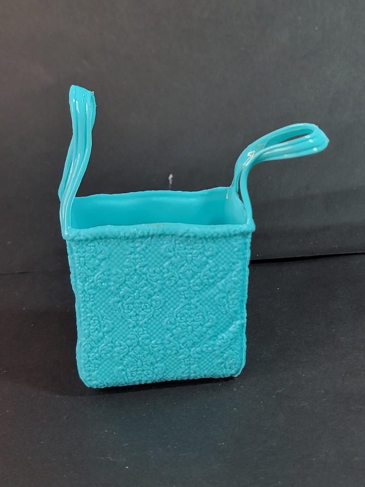 MATTEL BLUE SQUISHY SHOPPING BAG BARBIE FASHIONISTAS ACCESSORY DIORAMA ...